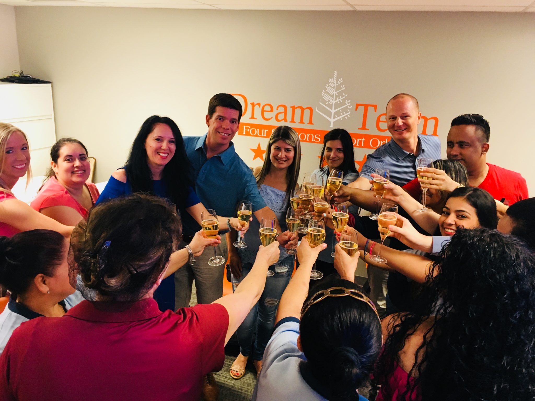 Housekeeping Meeting Ideas | Ideas to Motivate Housekeeping Staff